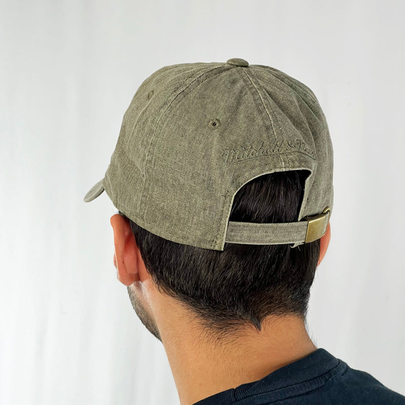 Mitchell & Ness Cleveland Cavaliers Strapback Cap in Khaki | NBA Hats ...